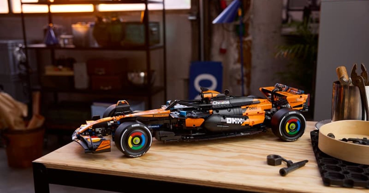 Win a LEGO® F1® Bundle - Liverpool ONE